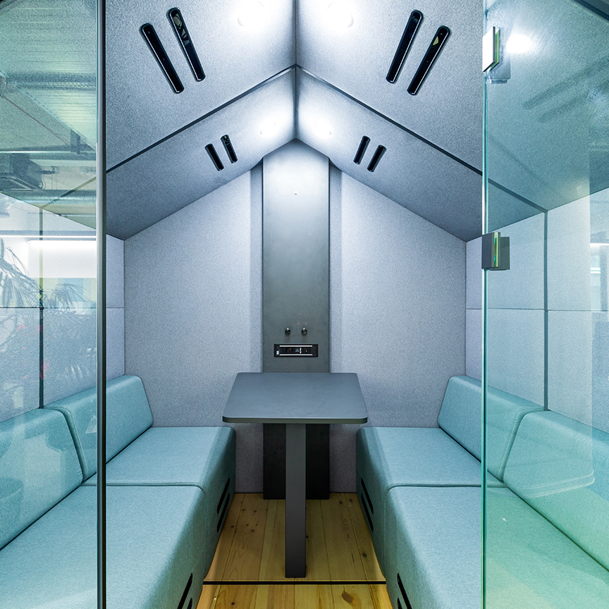 Bejot 4-Person Treehouse | Max Furniture