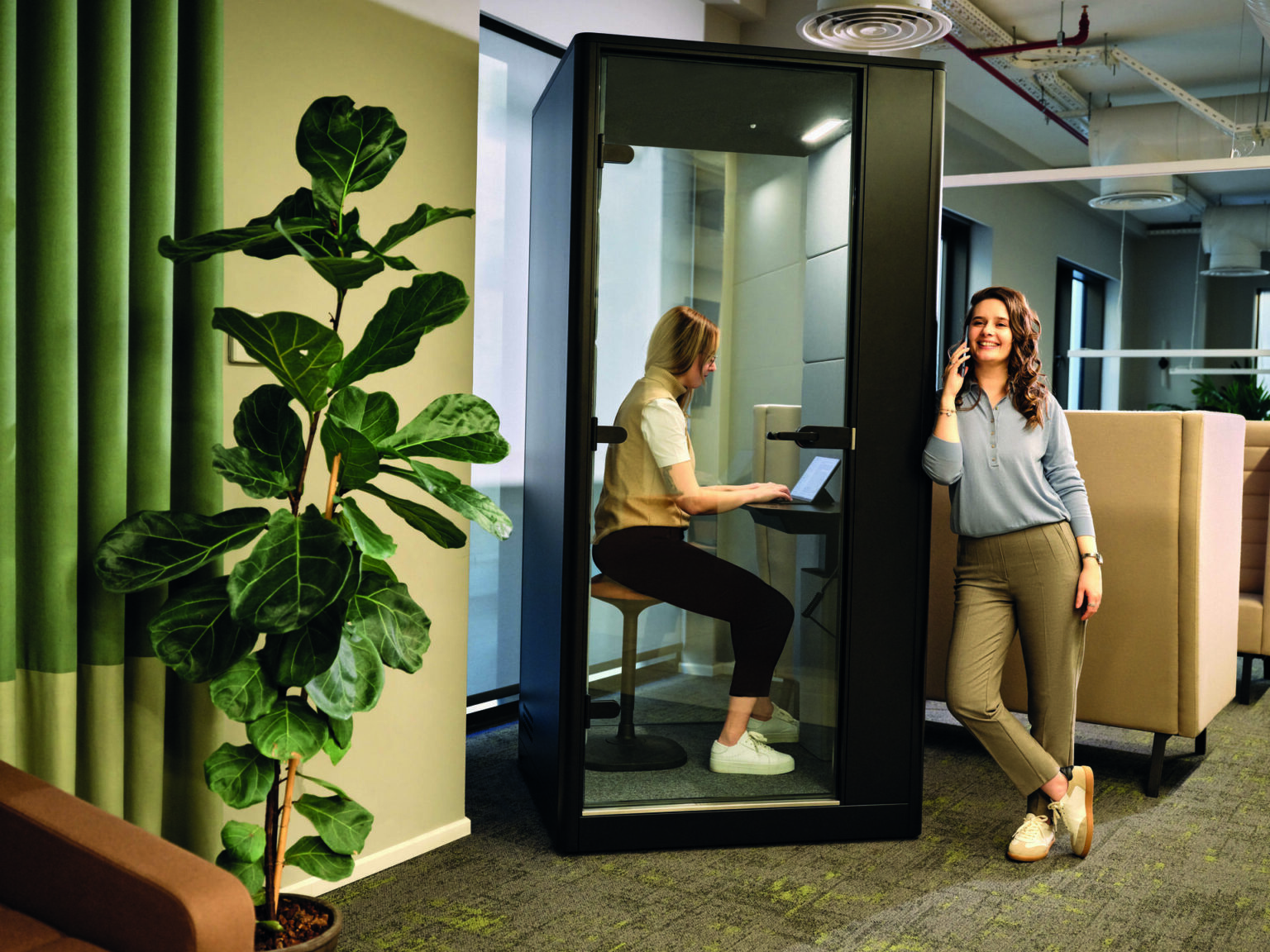 Max Calma | Max Furniture | The Best Acoustic Pod Range!